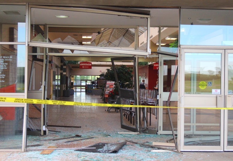 PHOTOS: Swift Current Mall broken into; vehicle believed to be cause of ...