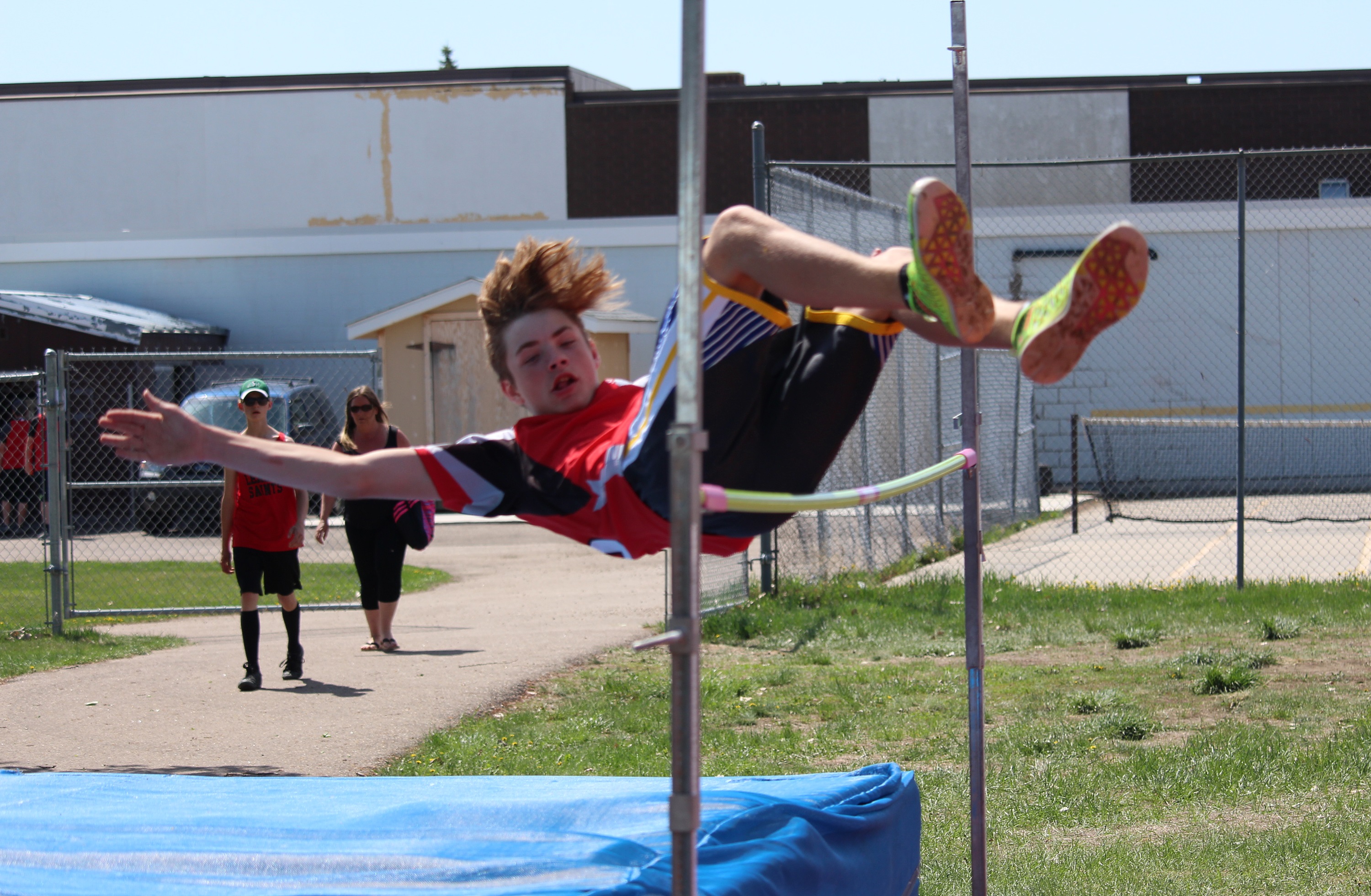 Photos: SWAC Track Sectional #2 at SCCHS - SwiftCurrentOnline.com ...