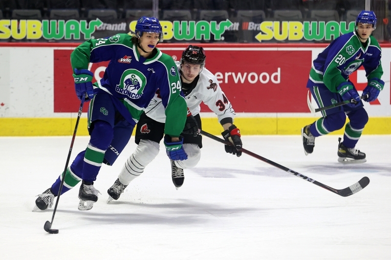 Cold Start Continues for Broncos Against Ice - SwiftCurrentOnline.com ...