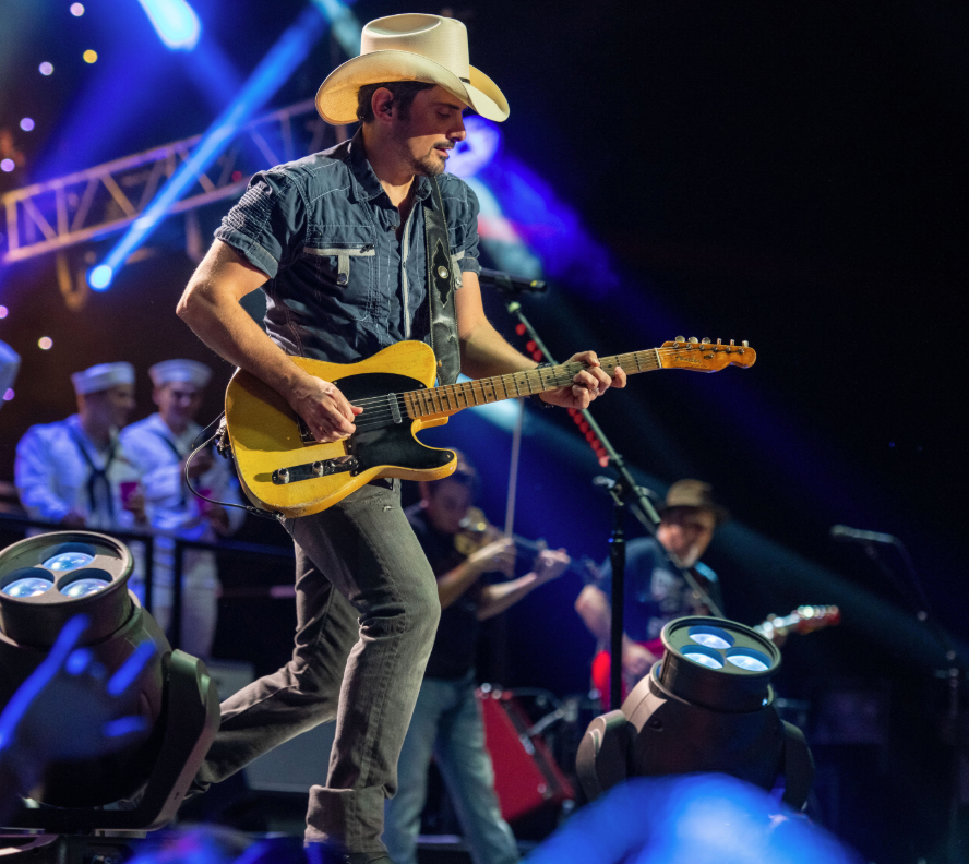 Brad Paisley Returns to Moose Jaw! - SwiftCurrentOnline.com - Local ...