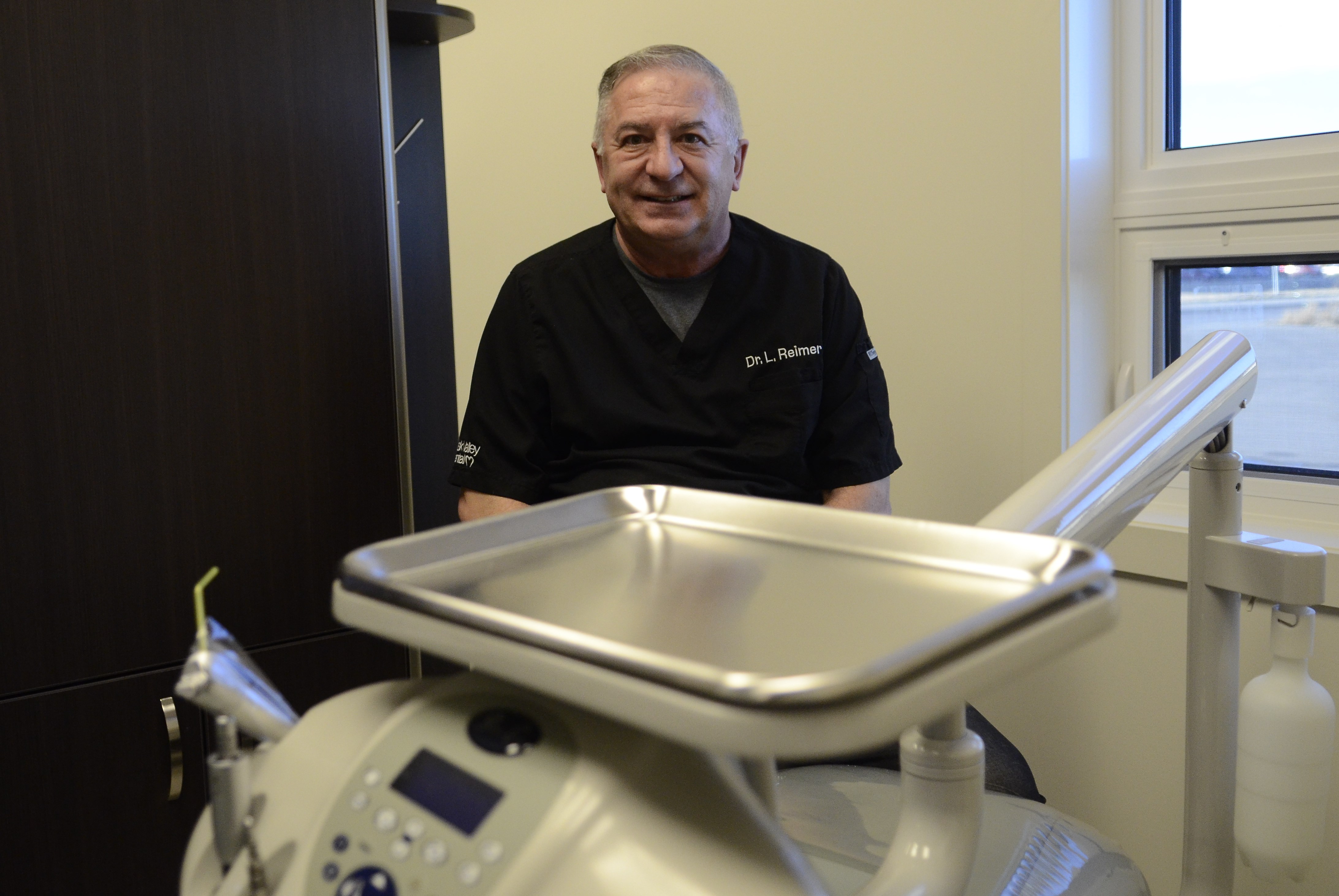 Local dentist gets nod from Lieutenant Governor - SwiftCurrentOnline ...