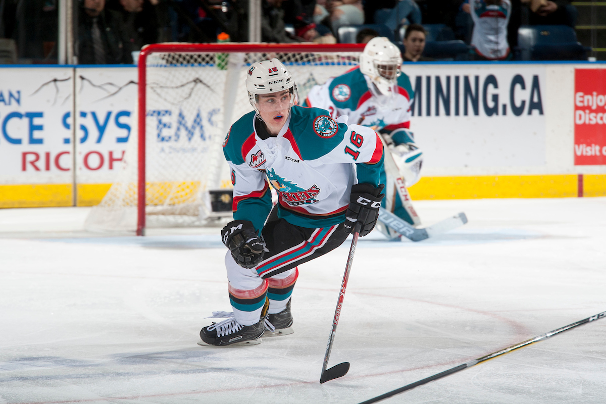 Shaunavon's Lind prepping for push to the pros next season ...