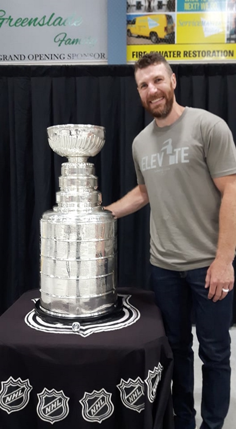 Braydon Coburn Brings The Stanley Cup to Shaunavon - SwiftCurrentOnline ...