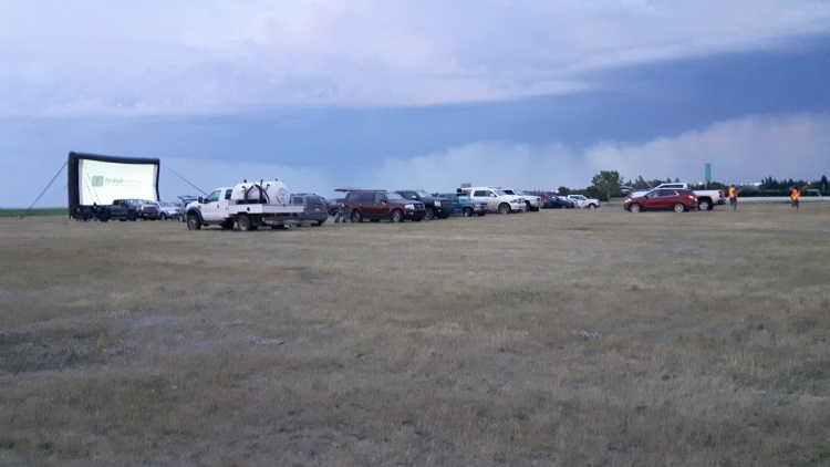 A Successful Pop-Up Drive-In Movie Fundraiser in Shaunavon ...