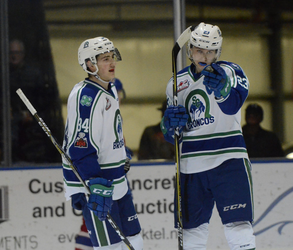 Broncos win wild game in Prince Albert - SwiftCurrentOnline.com - Local ...