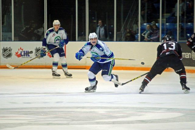 Broncos can't hold third period lead in Red Deer - SwiftCurrentOnline ...