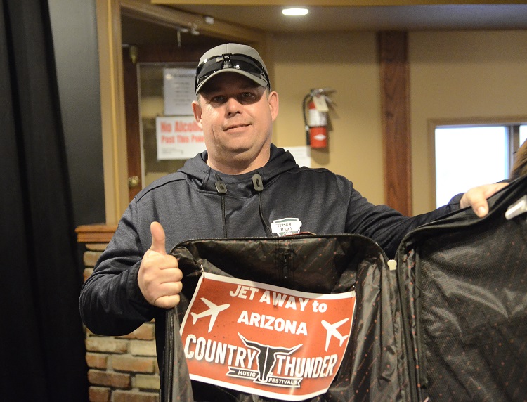 Jetaway! - SwiftCurrentOnline.com - Local news, Weather, Sports, Free ...